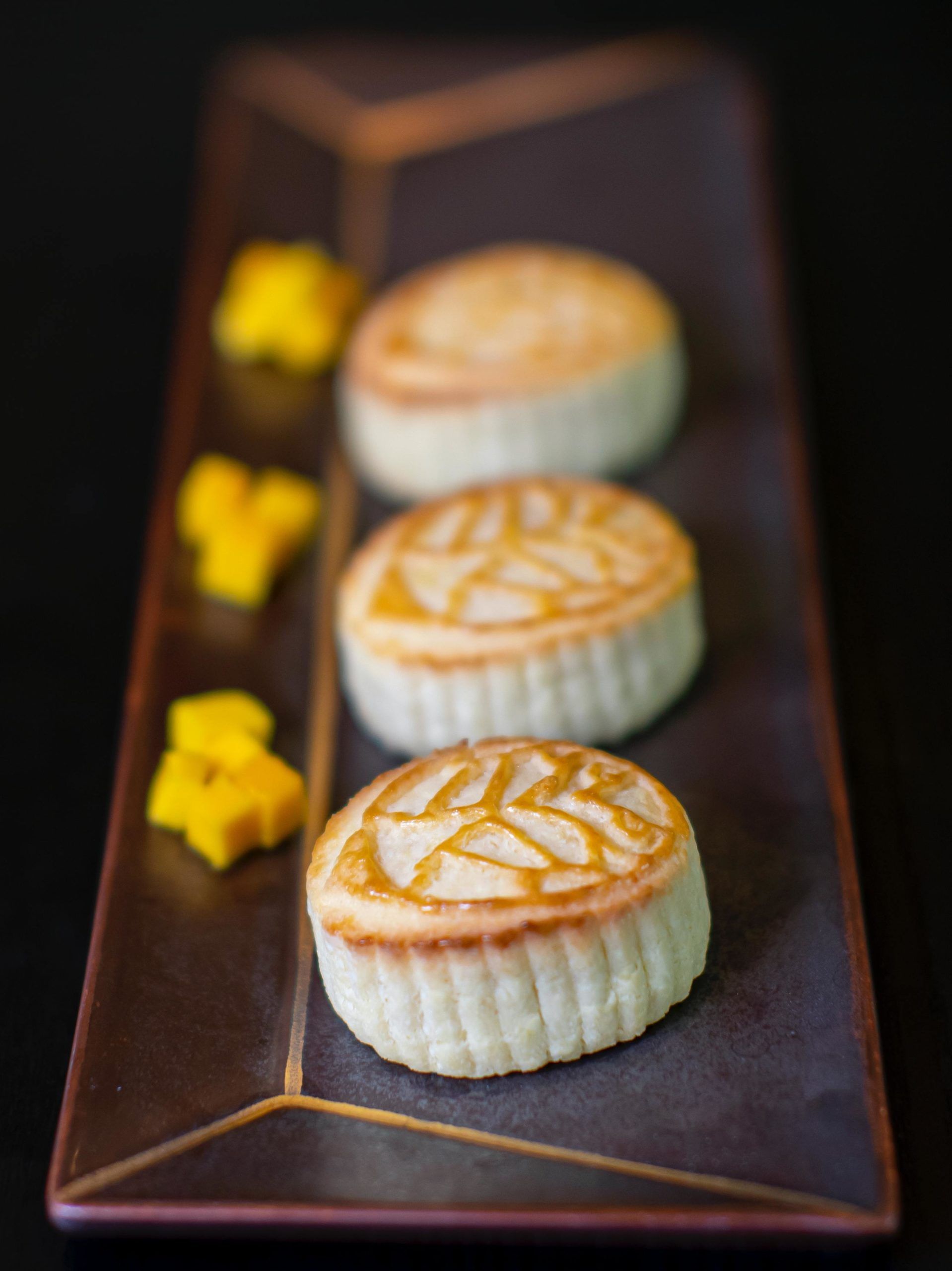 New Eats: Last-minute Mid-Autumn menus and mooncakes