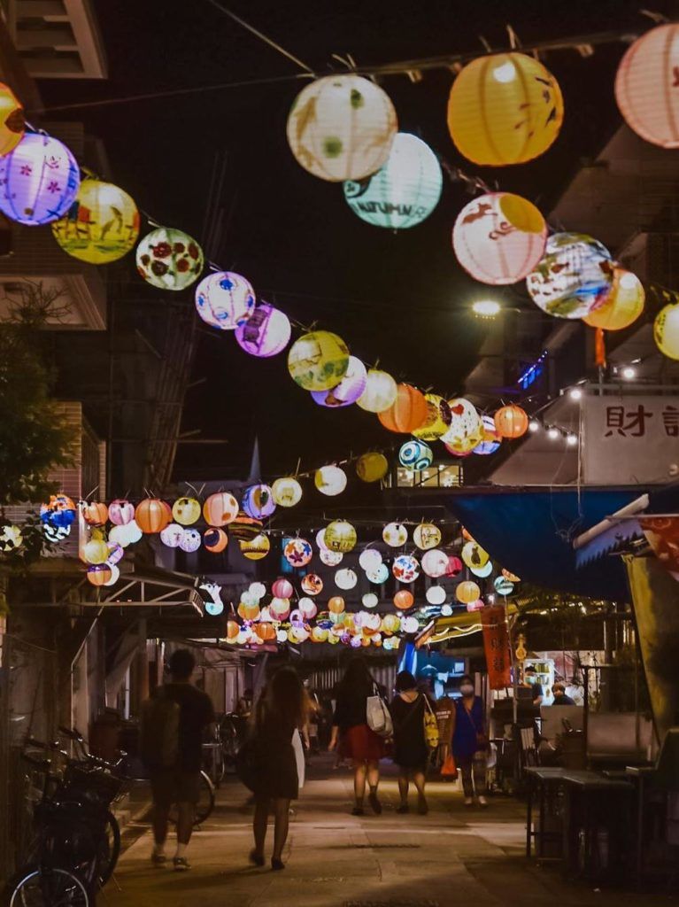 Where to see the best lantern displays this Mid-Autumn 2021