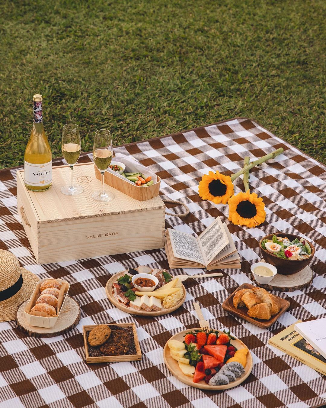 10 Valentine's Day takeaway and delivery sets for the perfect date