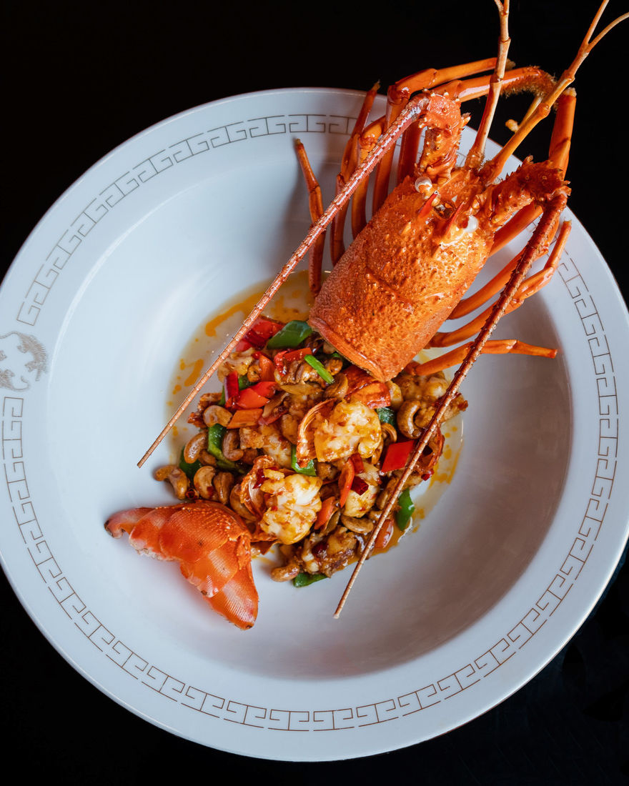 Fuchsia Dunlop and Theign Phan on balance at Grand Majestic Sichuan