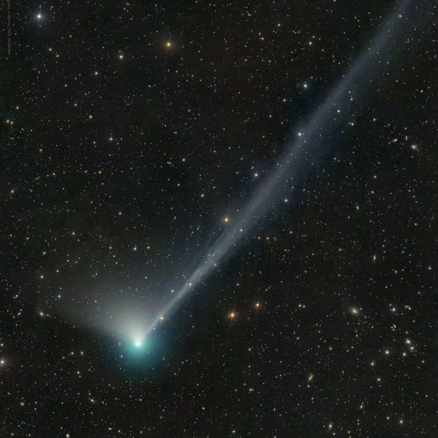 Spot the rare green comet in the sky, approaching Earth after 50,000 years