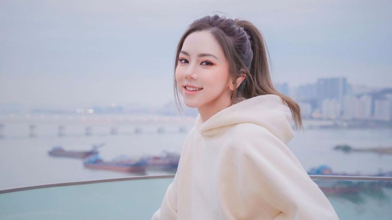 G.E.M: 10 interesting facts about Hong Kong's popstar