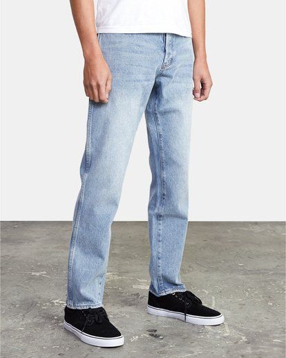 8 Different Types Of Jeans All Men Should Have In Their Wardrobe