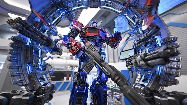 World's First Transformers Restaurant Opens in Hong Kong