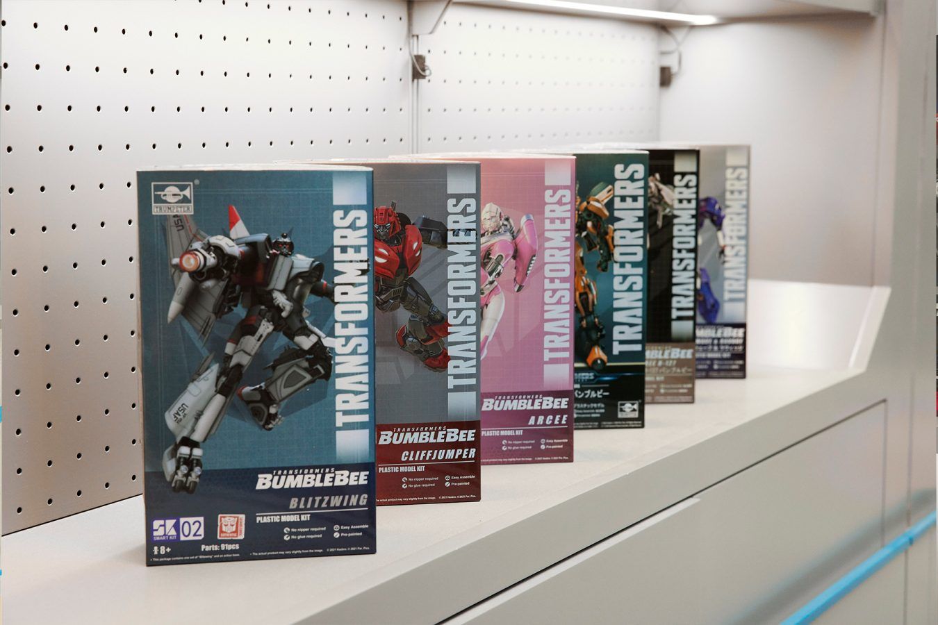 World's First Transformers Restaurant Opens in Hong Kong