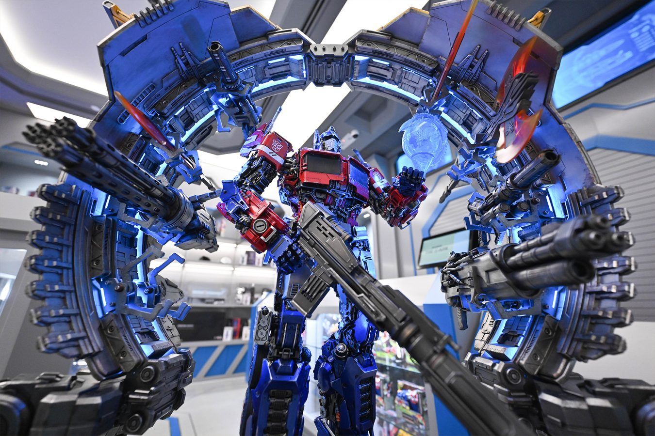 World's First Transformers Restaurant Opens in Hong Kong