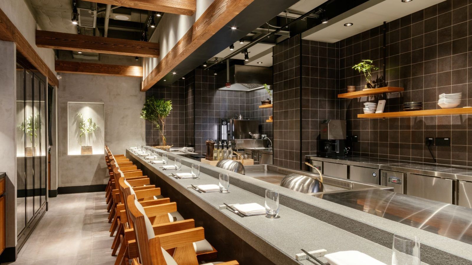 Enishi offers a modern take on the art of teppanyaki in Sheung Wan