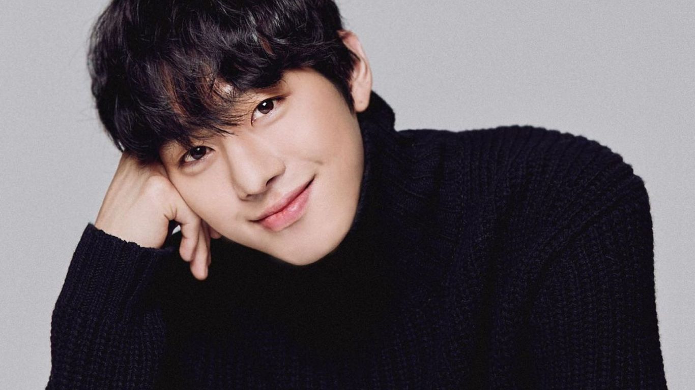 Actor Ahn Hyo-seop is heading to Hong Kong for a fan meeting