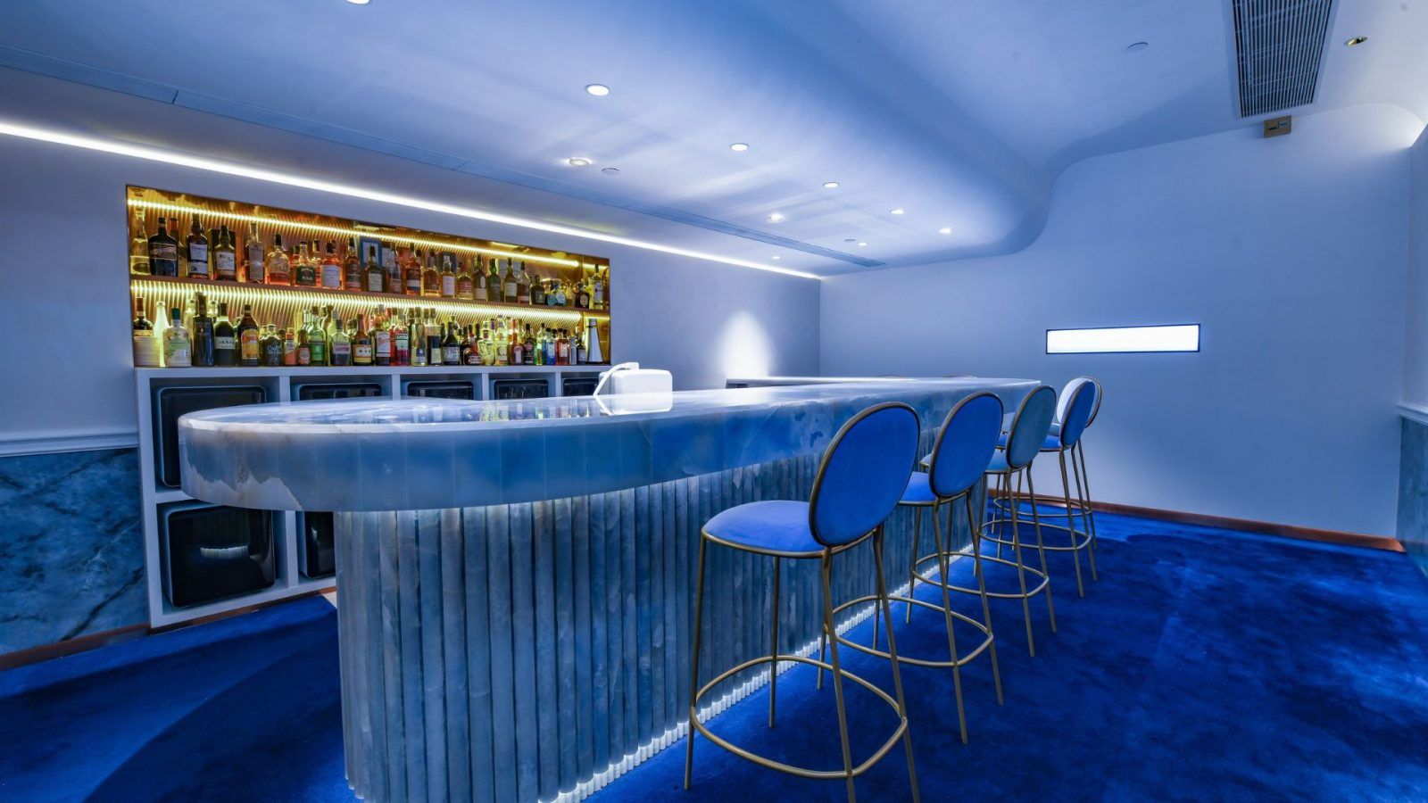 Fresh start for Le Bec Fin with new bar and new head chef