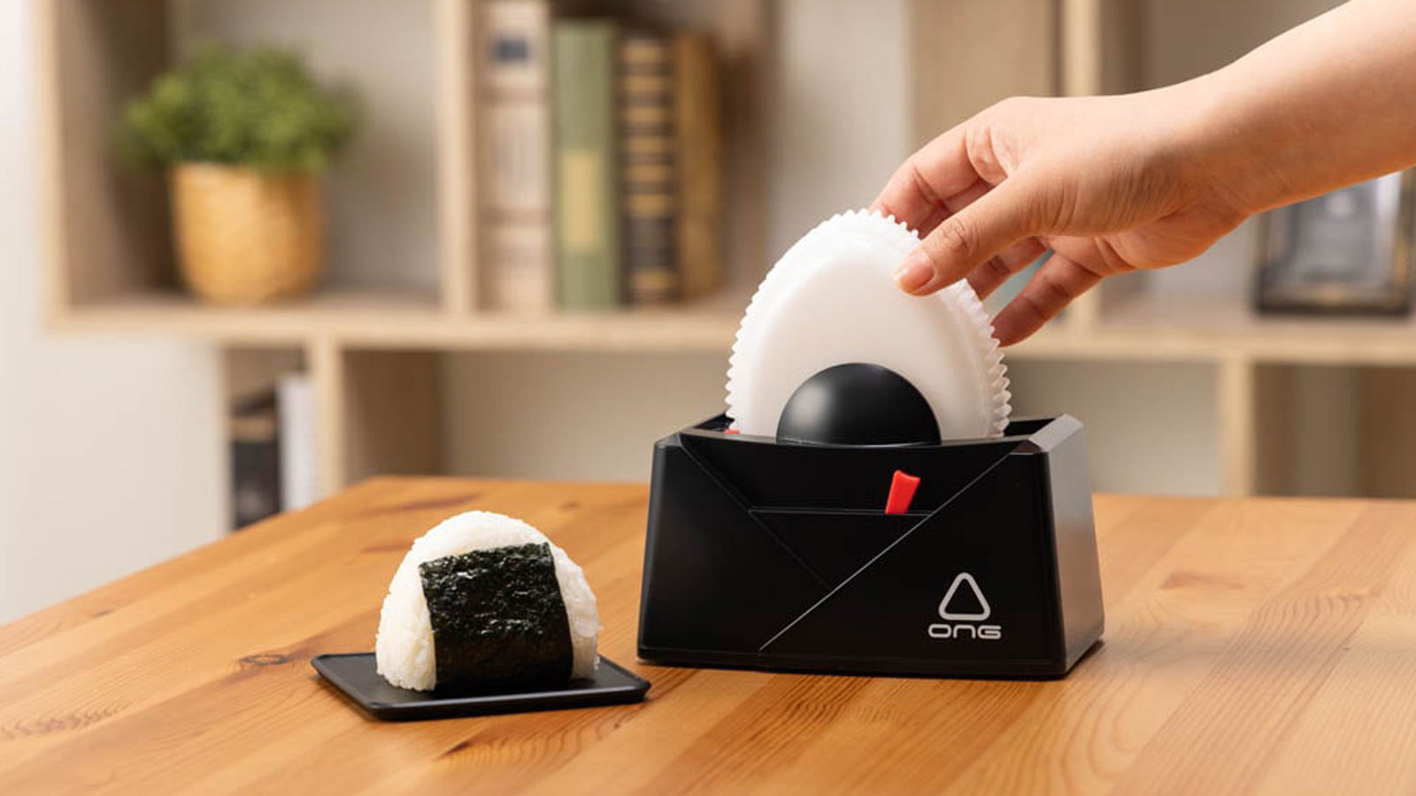 Make the "Ultimate" Onigiri With Takara Tomy's New Invention
