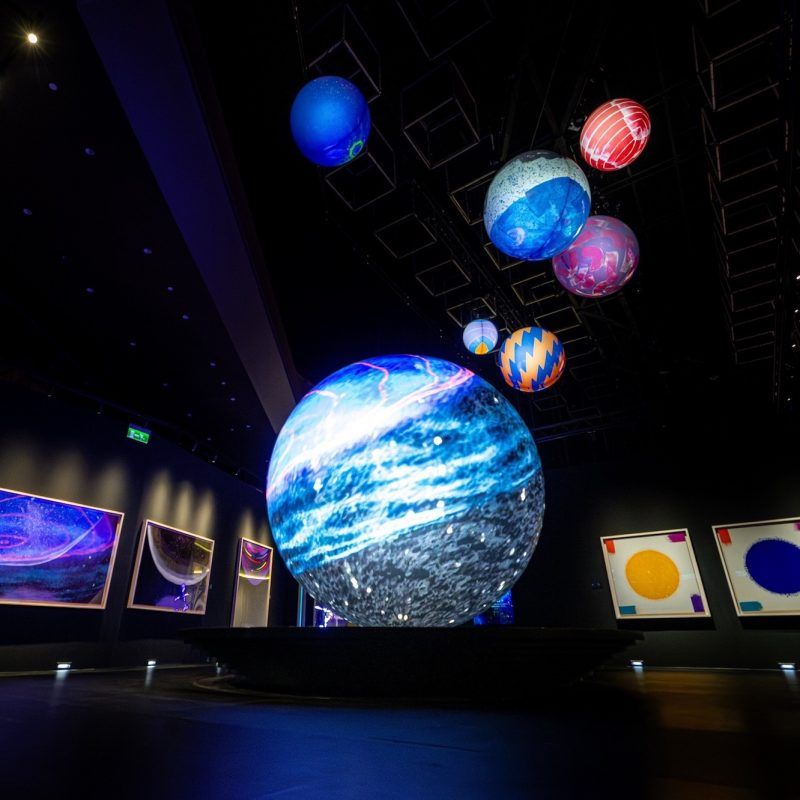 “To Infinity and Beyond: The Art of Hsiao Chin” exhibition opens in Macau