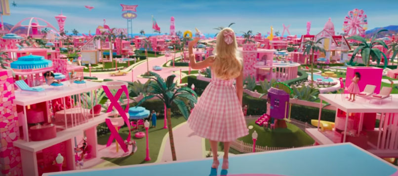 Barbie's Greta Gerwig is history's first female director of a billion ...