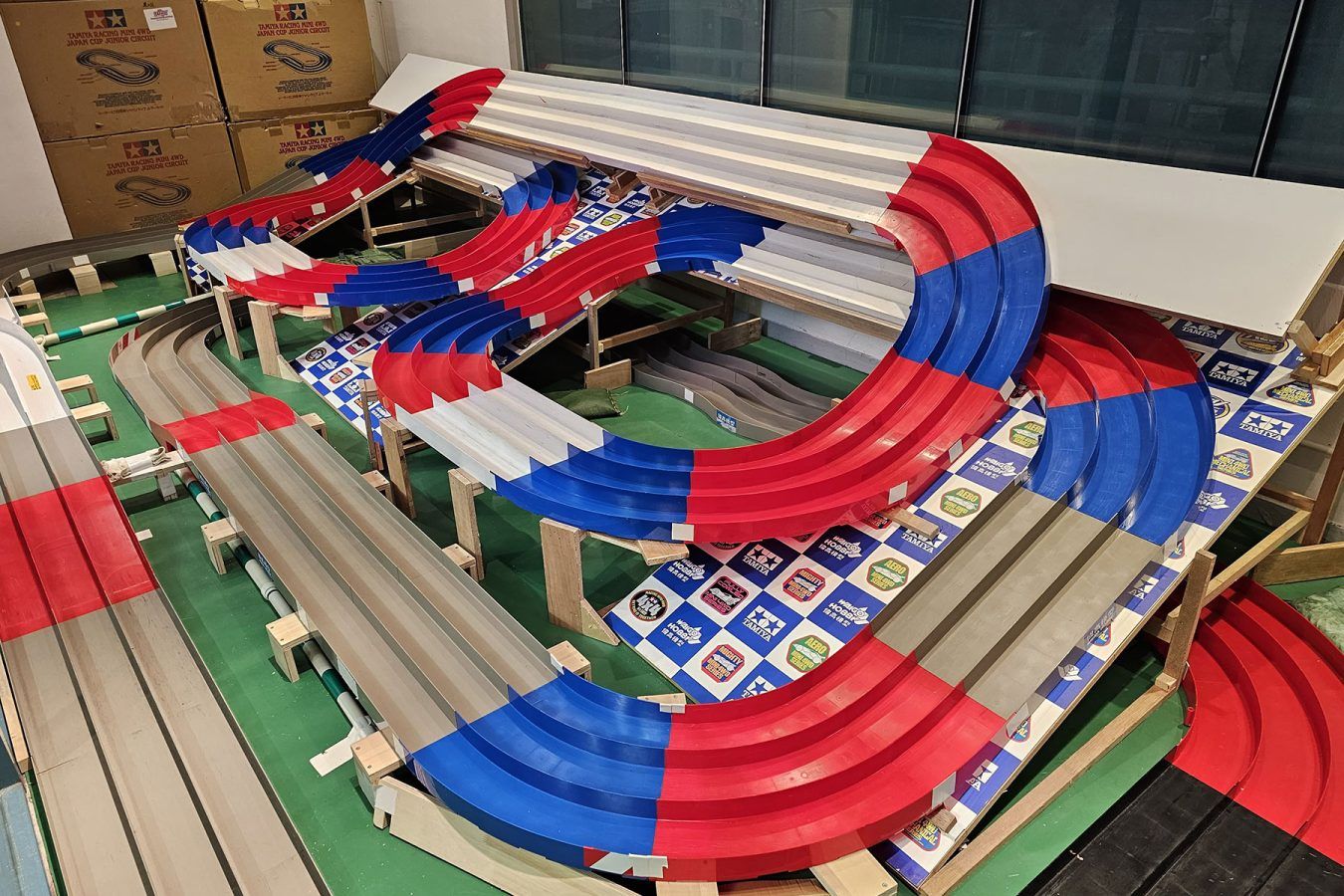 Tamiya Plamodel Factory with a full Mini 4WD track opens in PMQ