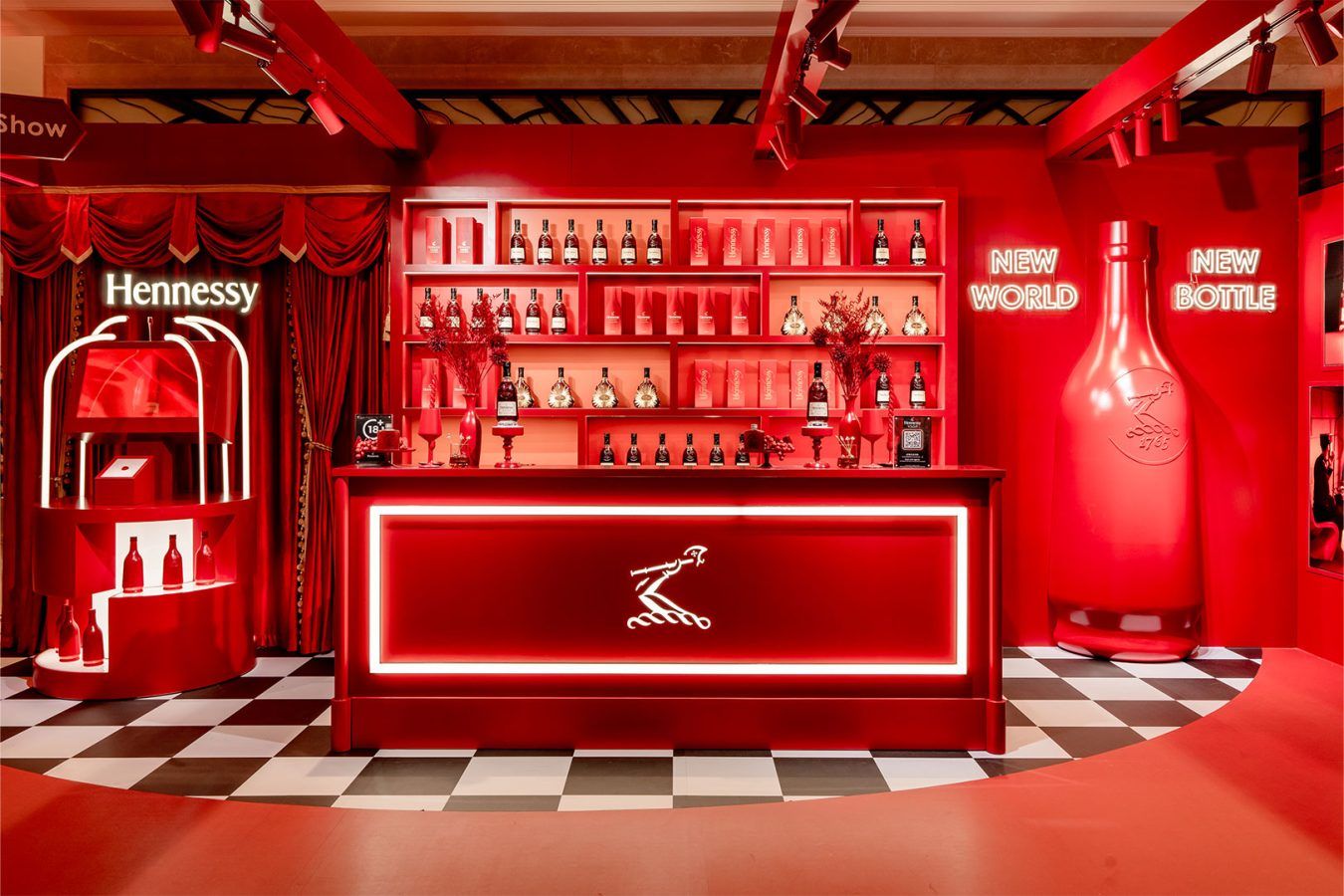 Hennessy V.S.O.P x Team Wang pop up opens in Galaxy Macau