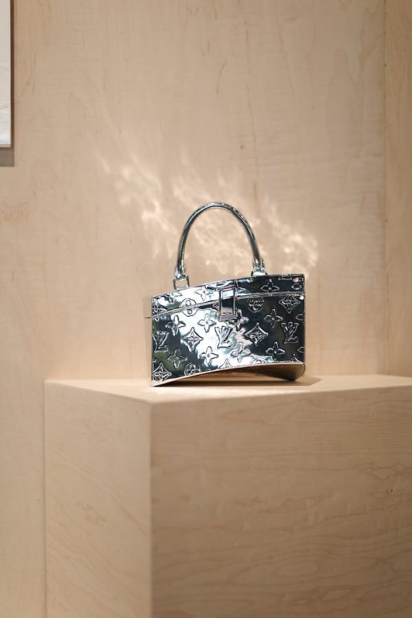 Louis Vuitton Debuts Frank Gehry Handbag Collection | Lifestyle Asia