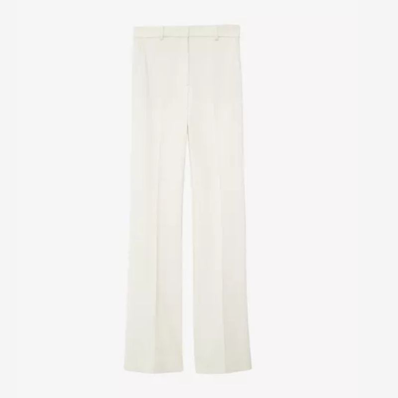 Boss lady outfit inspirations for this Women's Day