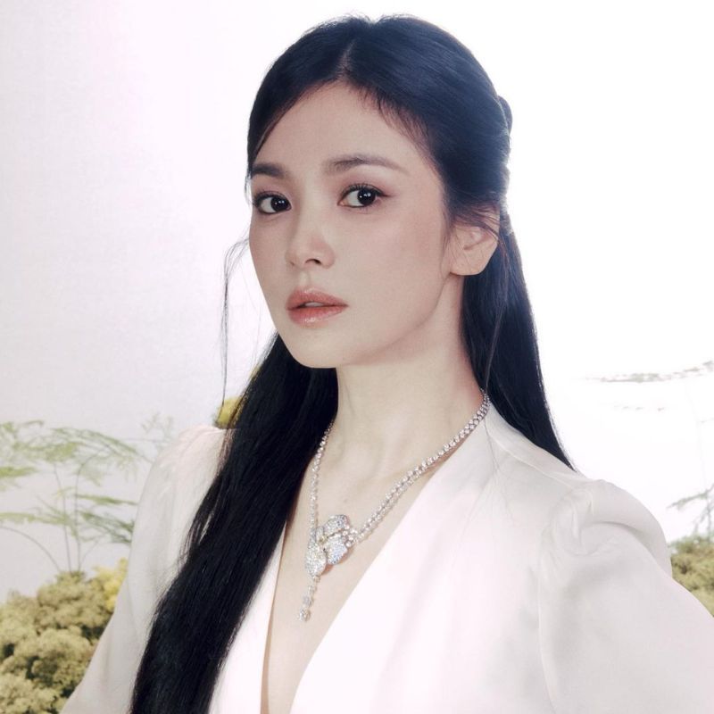 BLACKPINK's Jennie shares her skincare routine for glass skin