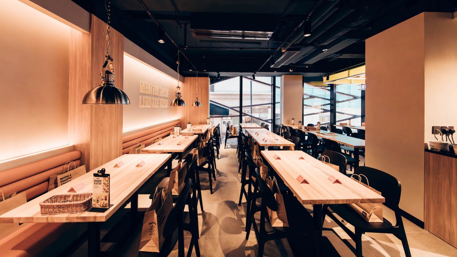 BHC Chicken Opens New Store in Causeway Bay | Lifestyle Asia