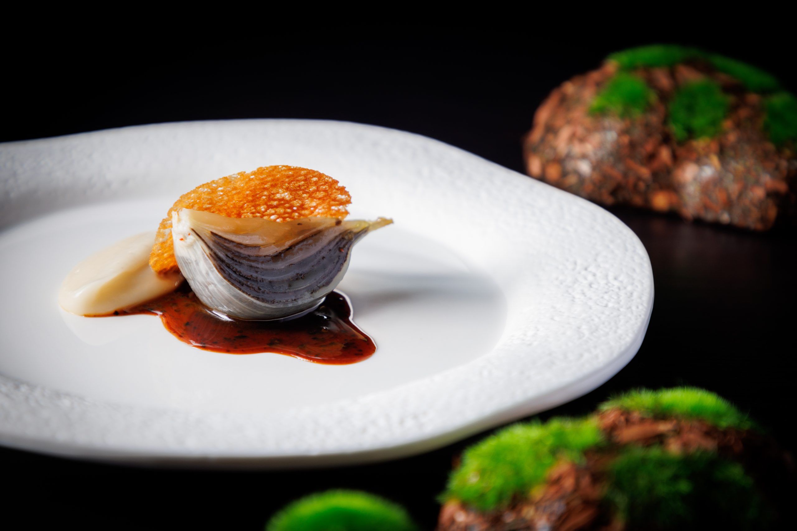 Ami collaborates with Thierry Maillard and Devialet for French GourMay