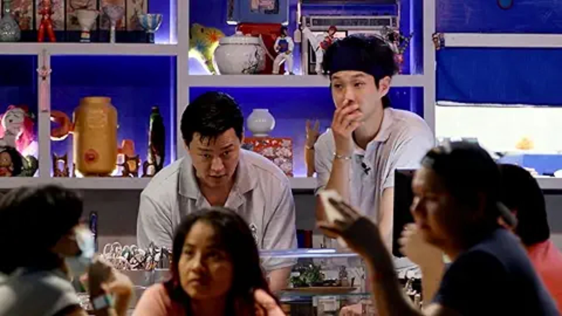 Jinny's kitchen season 2 filming: Park Seo Joon, Choi Woo Shik In Iceland