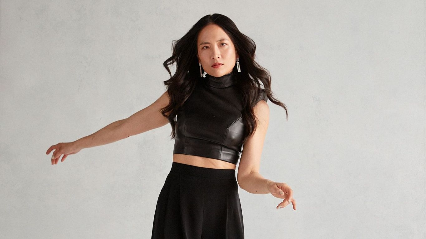 Sandra Yi Sencindiver talks about working on the ‘Geek Girl’ Netflix series