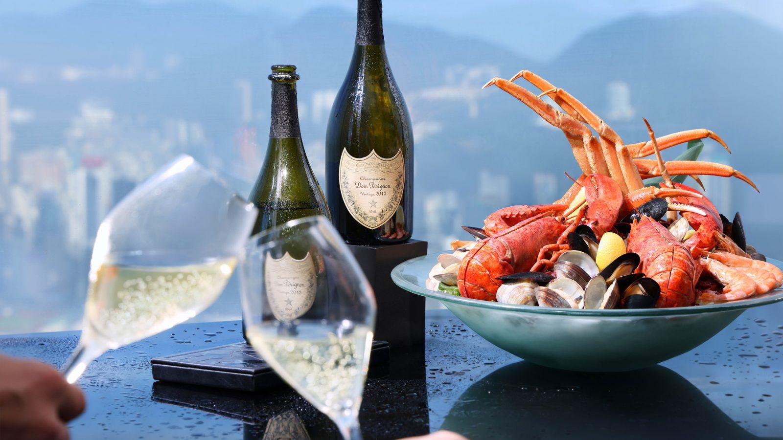 The Ritz Carlton, Hong Kong Announces Three Summer Promotions