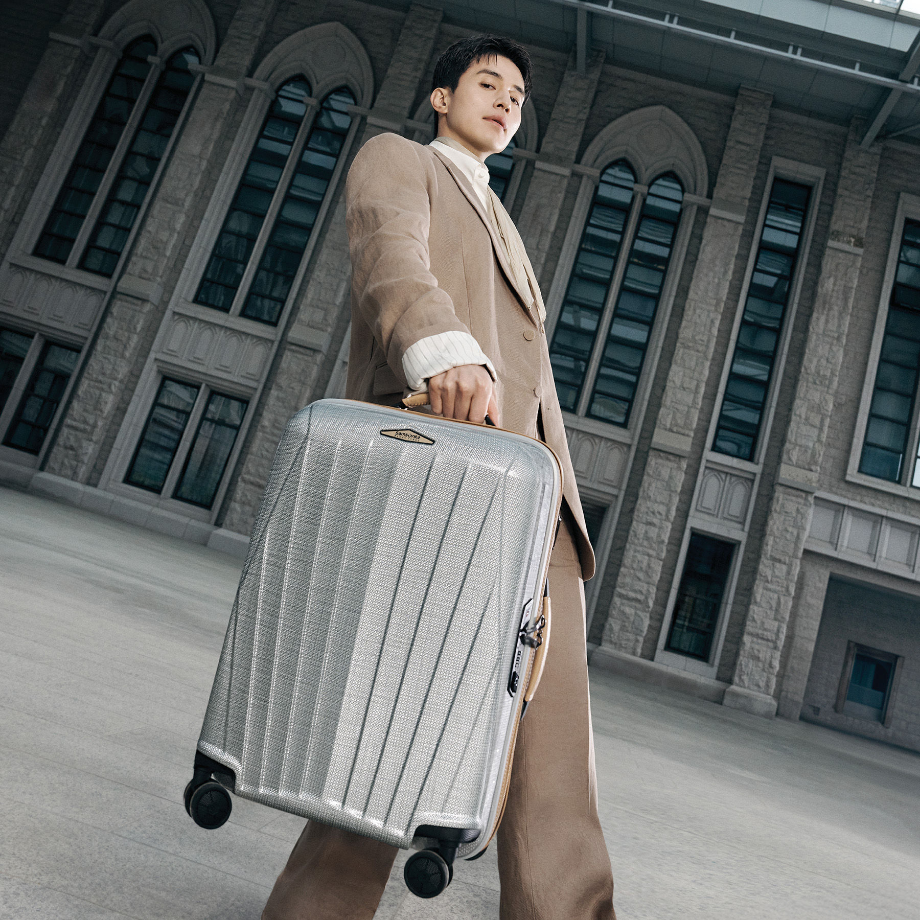 Samsonite announces actor-model Lee Dong-wook as its Asia Ambassador