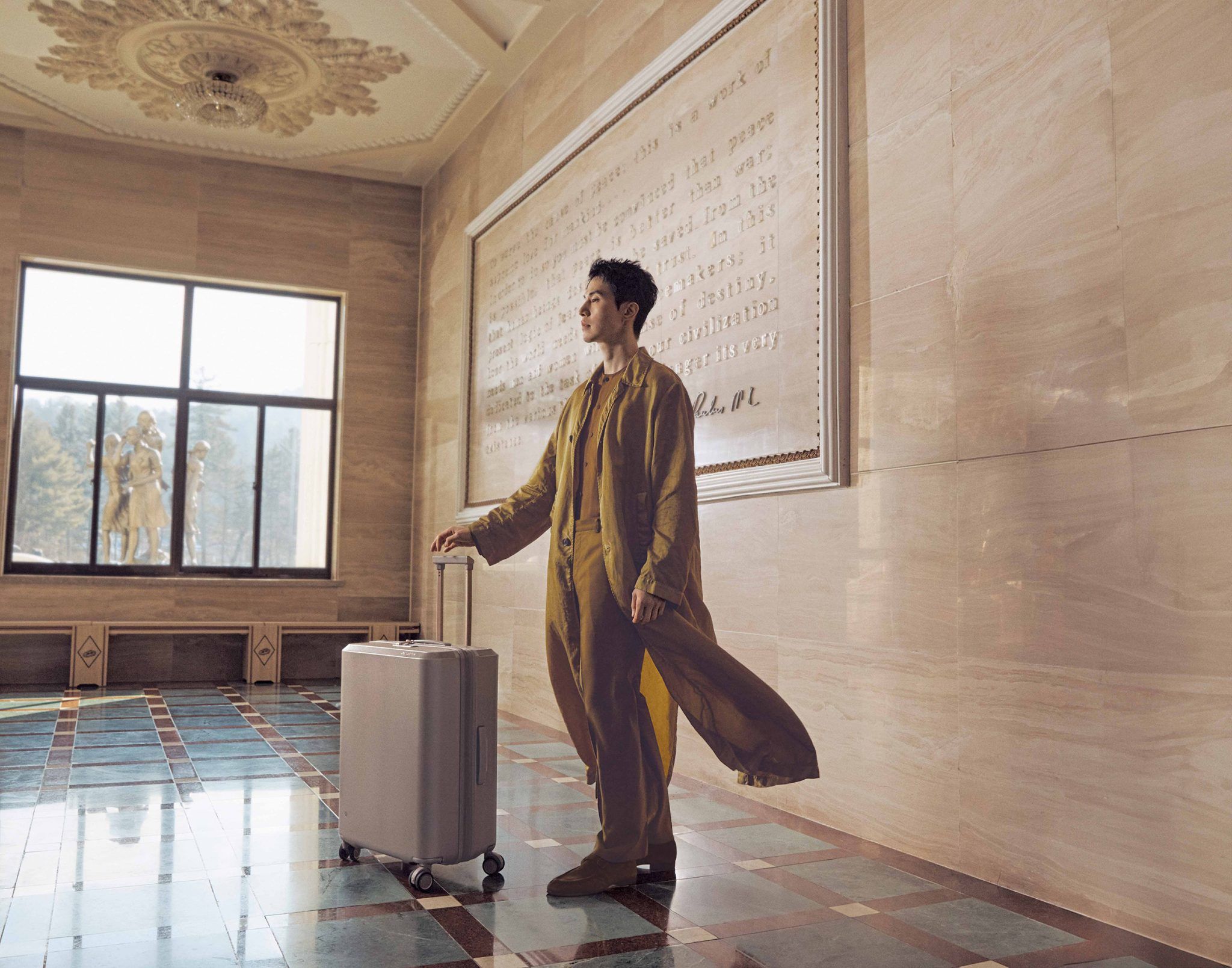 Samsonite announces actor-model Lee Dong-wook as its Asia Ambassador
