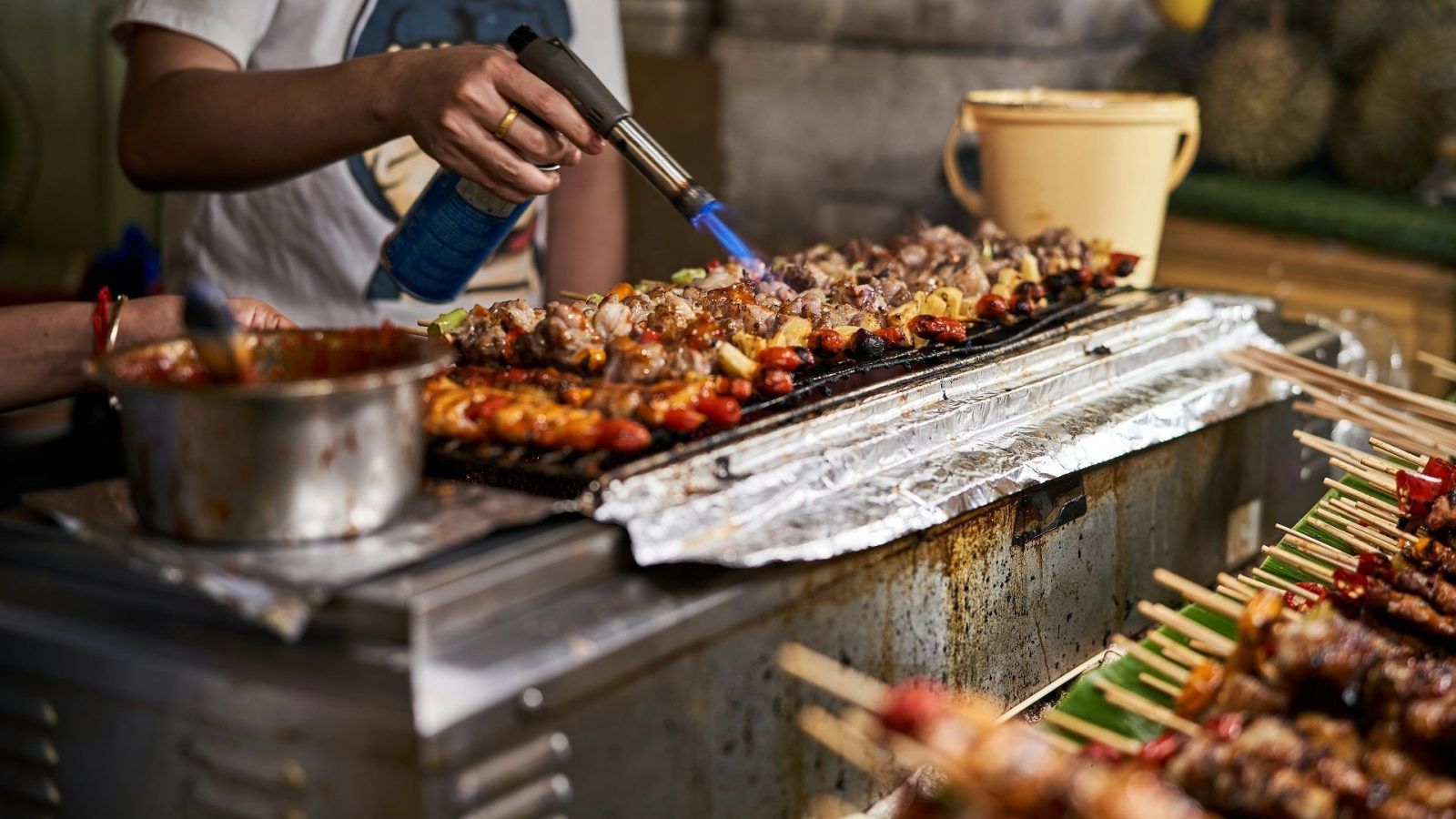 Street food in the world: Must-try dishes in the most famous cities ...