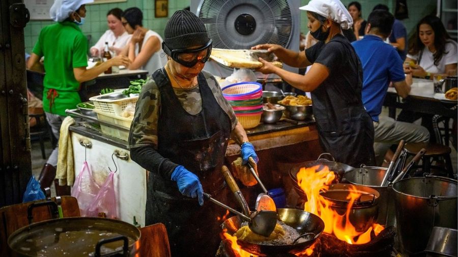 Jay Fai, Michelin-starred Thai cook,hints at retirement | Lifestyle ...