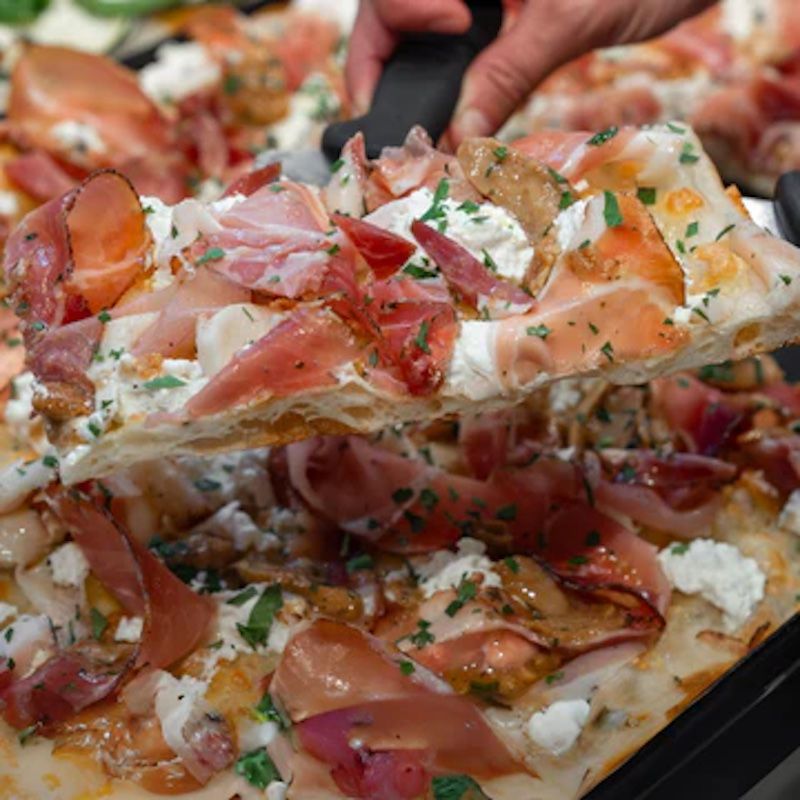 Alice Pizza opens its newest location in Tsim Sha Tsui