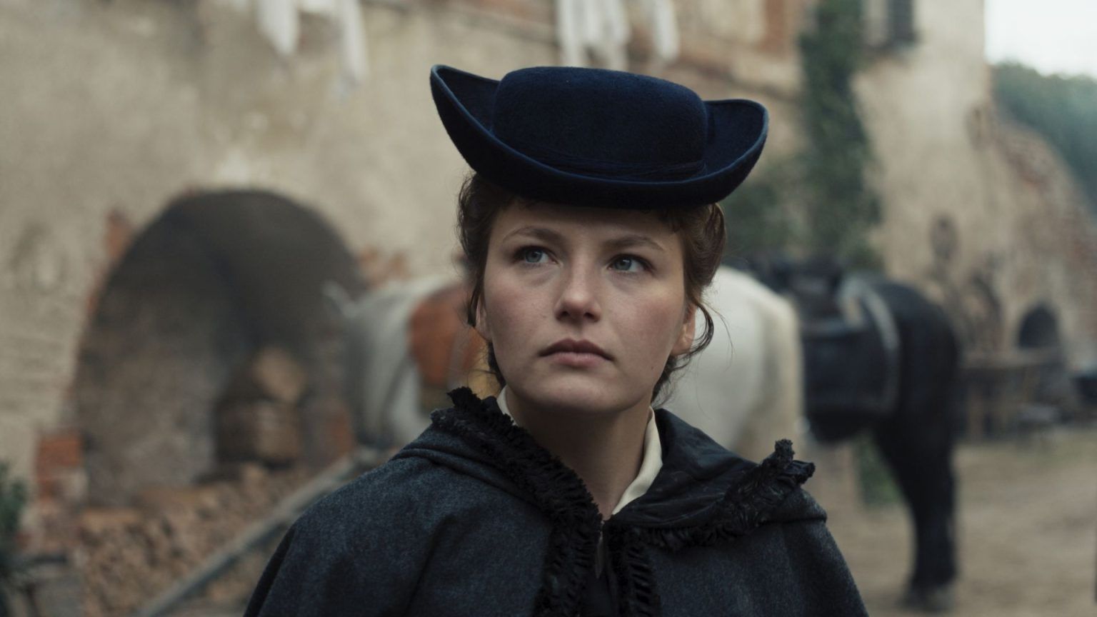 ‘The Empress’ season 3: Has the Netflix show been renewed? | LSA HK