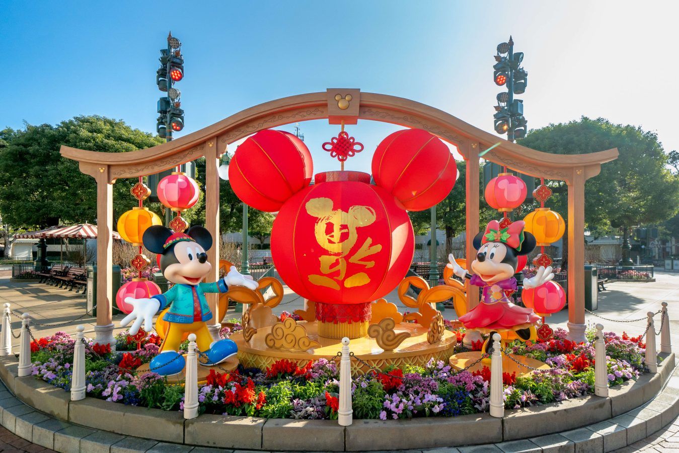 Join the “Magical Year After Year” CNY celebration at HK Disneyland