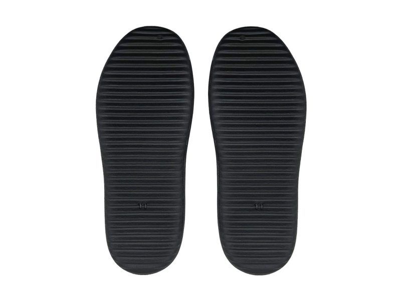 Ye drops YEEZY SLPRS for $20 USD