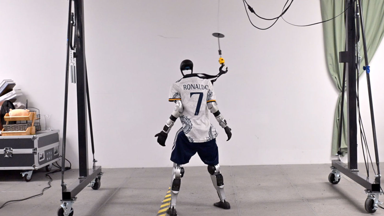 CMU Researchers train humanoid robots to mimic pro athletes with AI