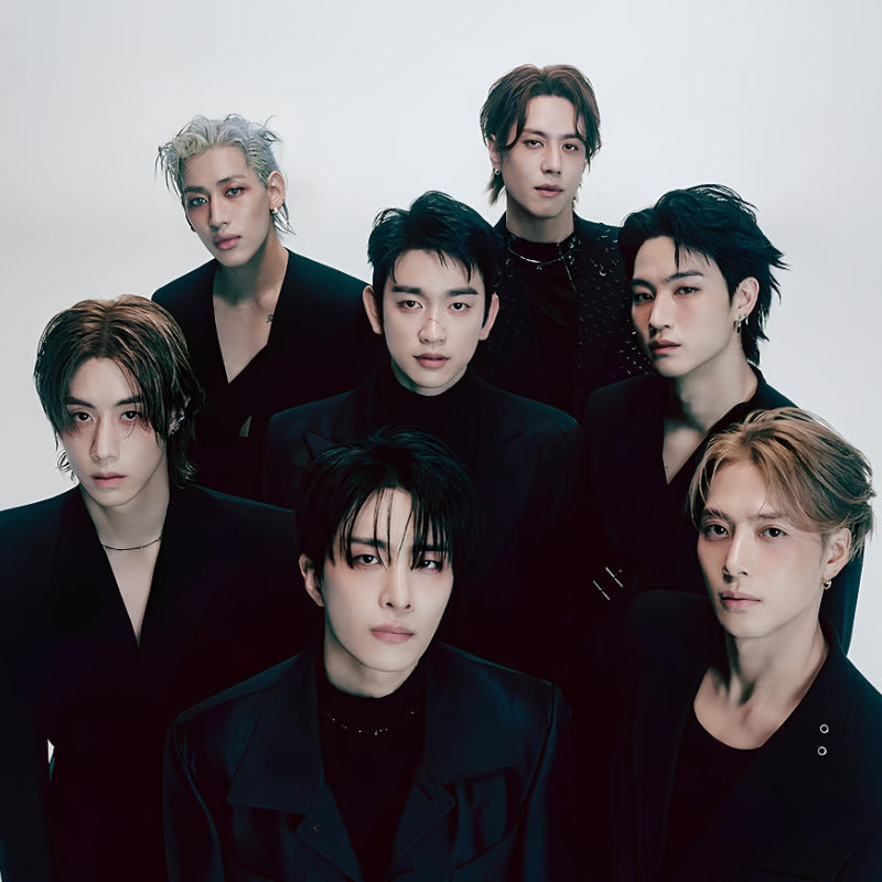 Who is the richest EXO member and what is their net worth?