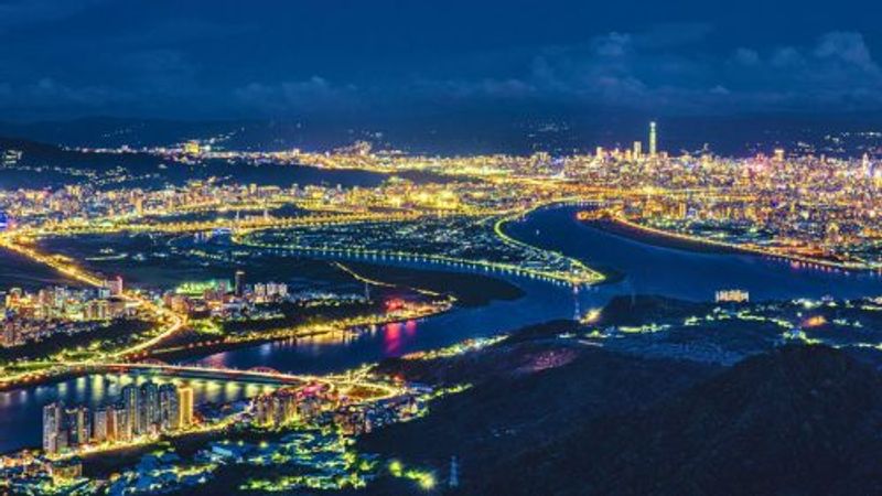 How to visit Moo Deng: Location, transportation, fees, and more ...