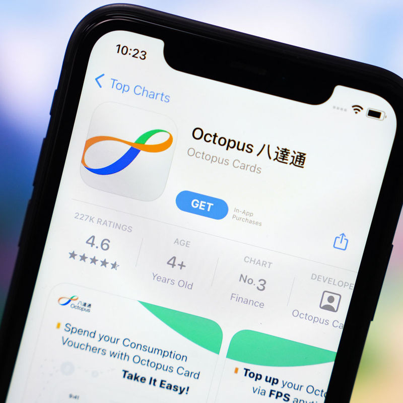 Hong Kongers can finally shop with the Taobao app in English