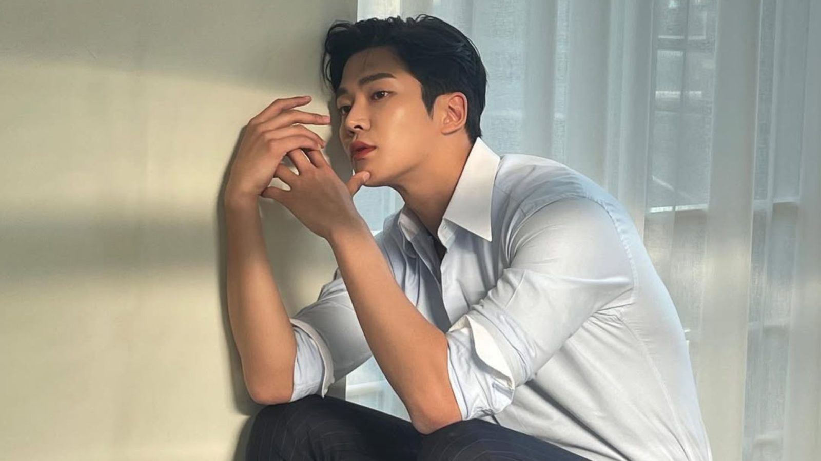 Get a sculpted physique like Rowoon with his workout routine and diet plan