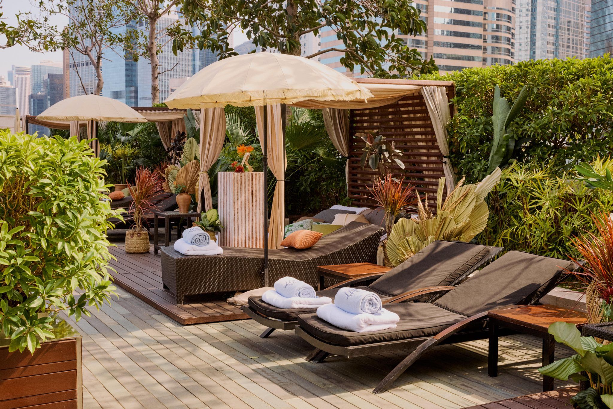 Discover The White Lotus Poolside at Four Seasons Hotel Hong Kong