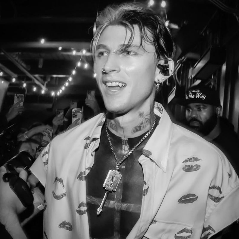 10 iconic Mike Ross quotes from the legal drama Suits | LSA Hong Kong