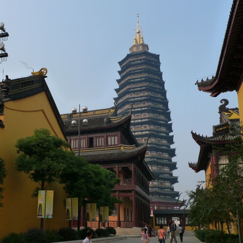 Travel to Macau using the free bus or ferry offer in 2025