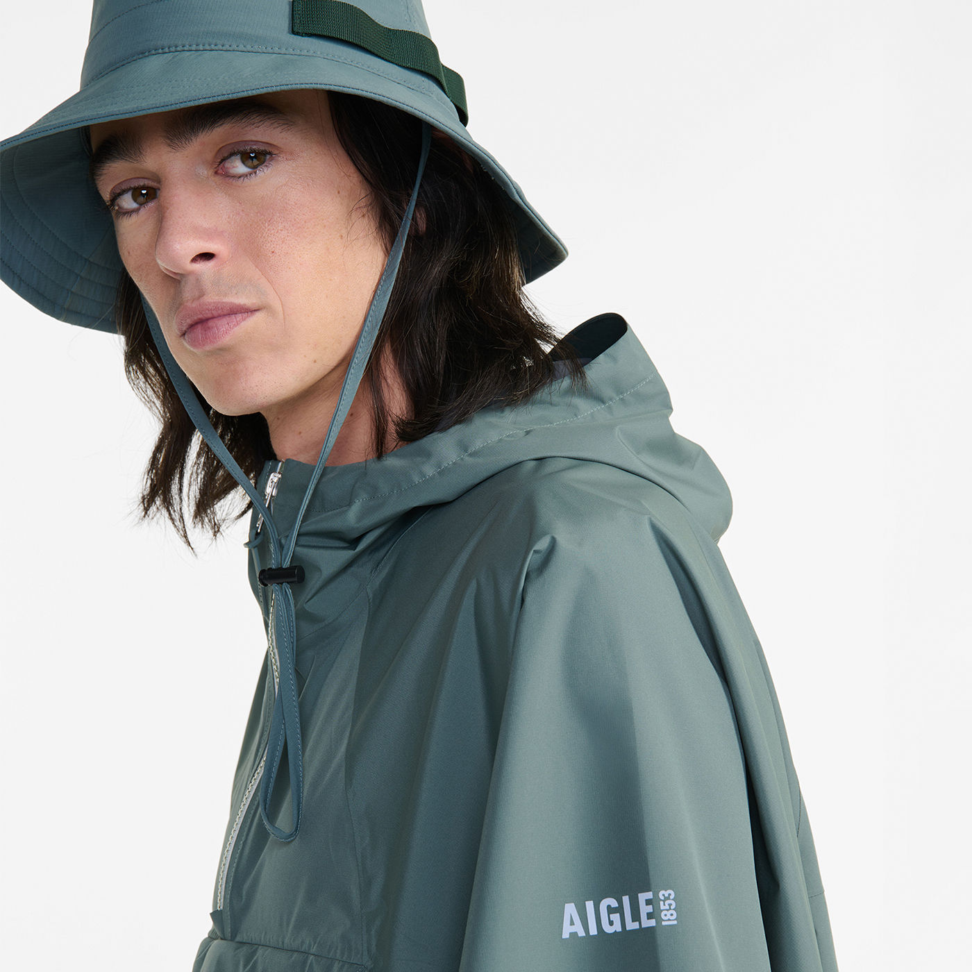 AIGLE Goes Packable for SS25 RainPack and SolarPack