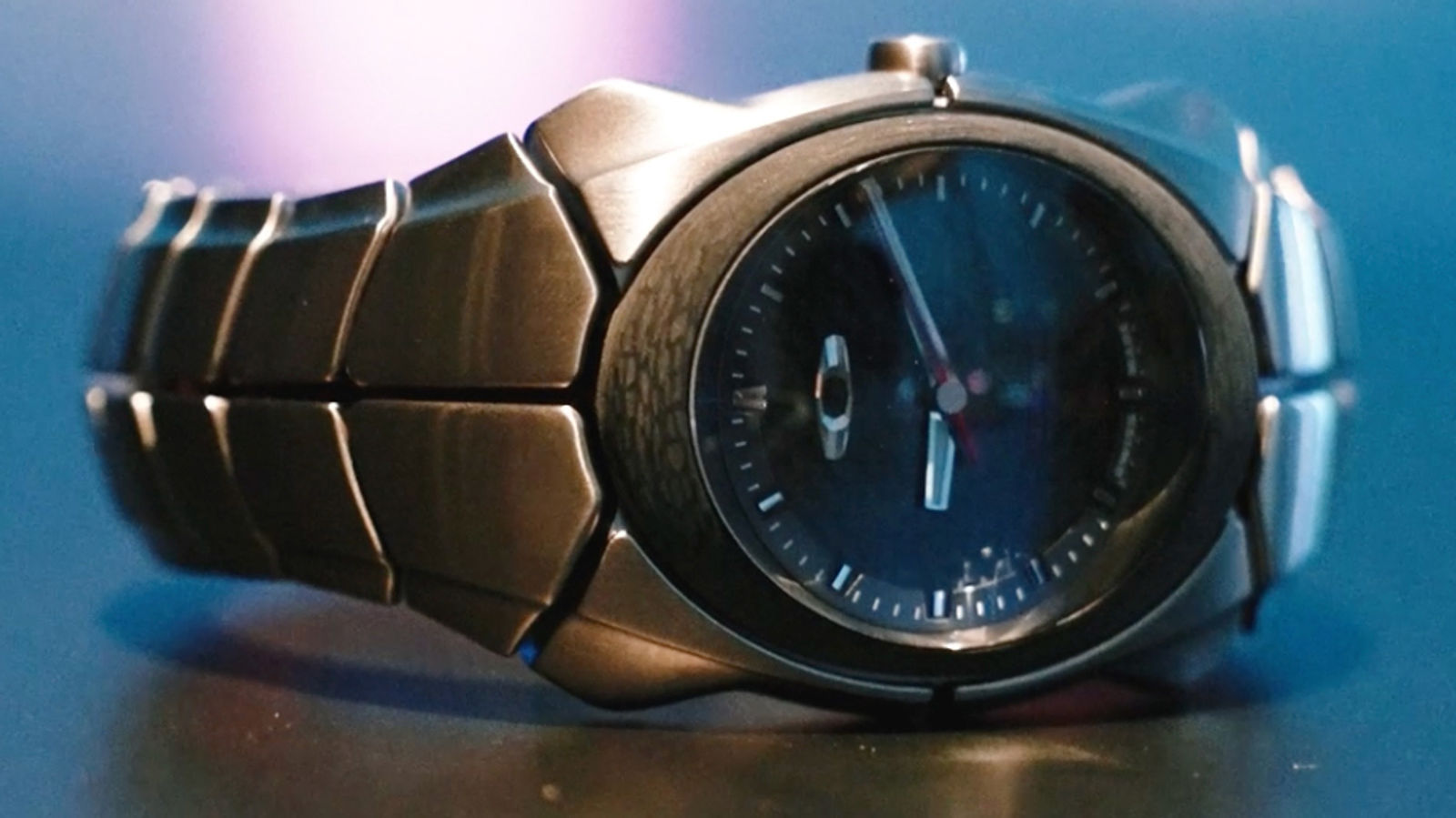 The Story Behind the Oakley Time Bomb II With Peter Yee