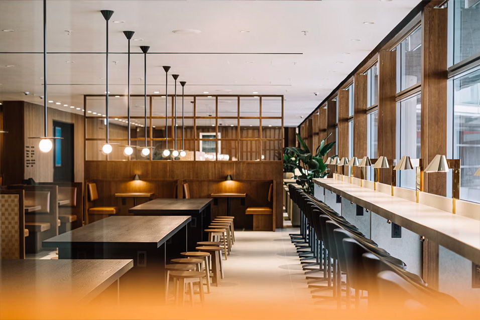 Cathay Pacific Reopens The Bridge Lounge At HKIA