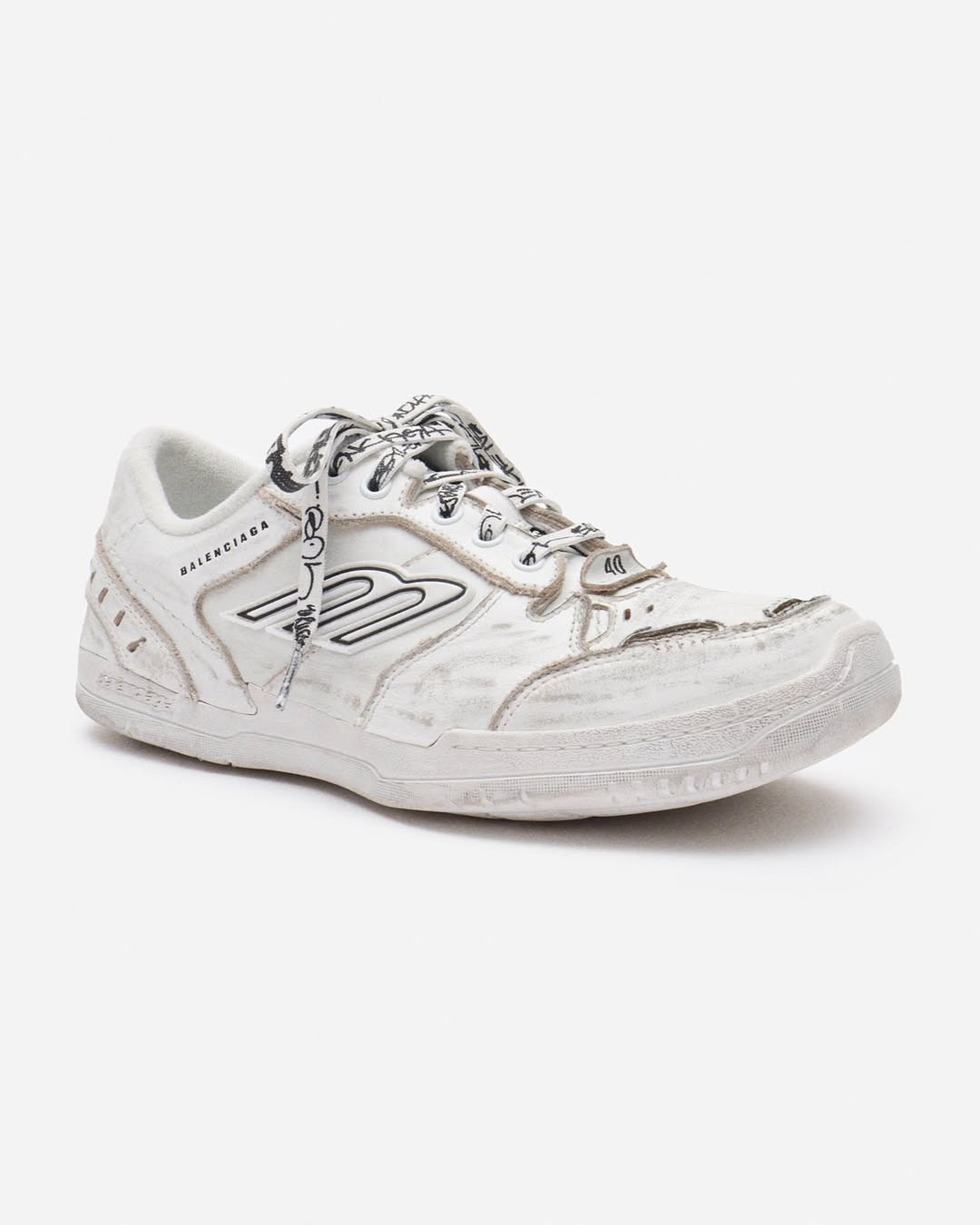 Balenciaga Introduces the Hamptons Sneaker for Winter 2025