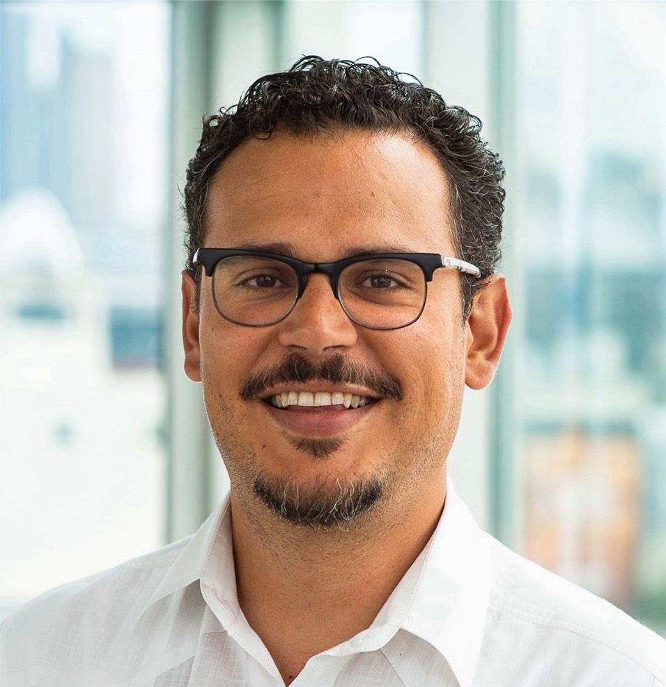 Tasting coffee with Q Grader Sergio Alvarez