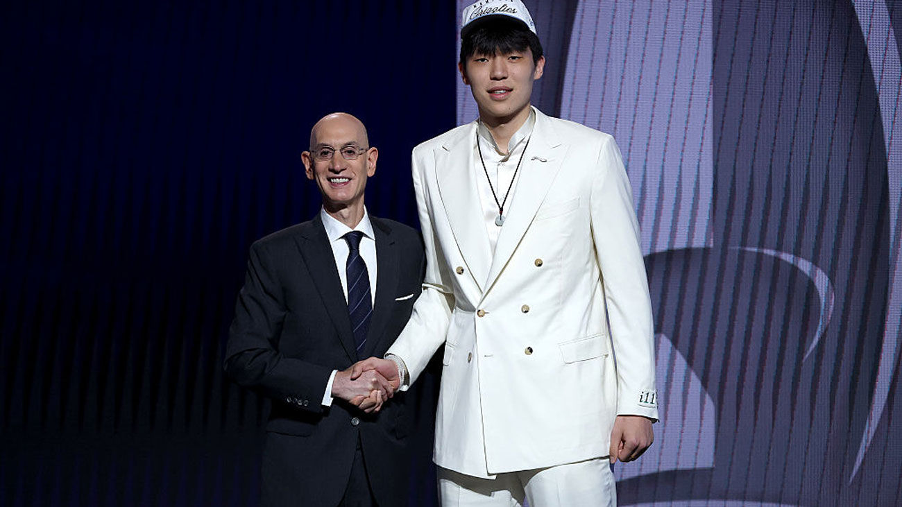 Trail Blazers select China's Hansen Yang No.16 overall in 2025 NBA Draft