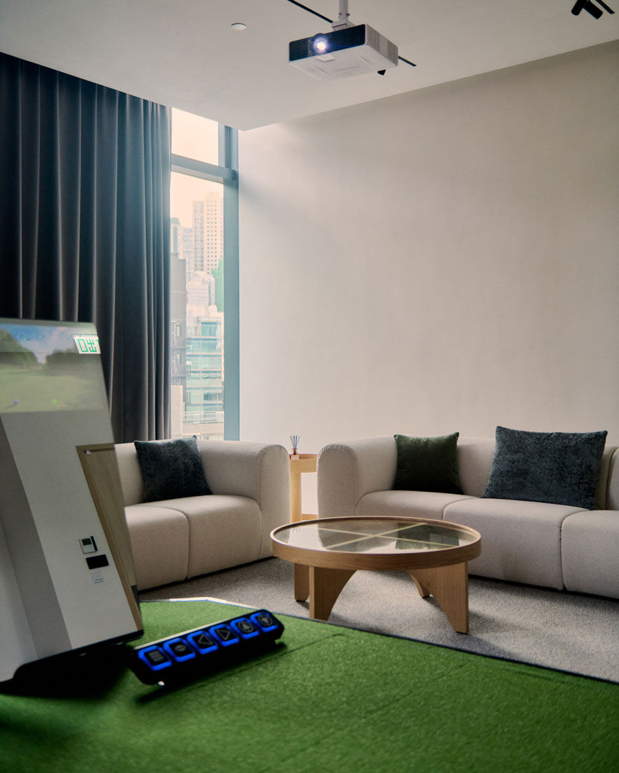 Golf Lab opens private 24/7 indoor golf locations in Sheung Wan & Central
