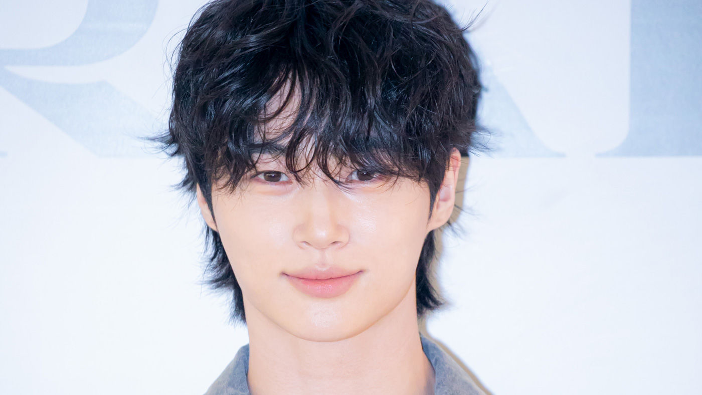 Byeon Woo-Seok Set to Star in Netflix's 'Solo Leveling' Live-Action